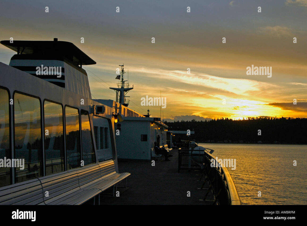 Sunset on Puget Sound ferry, Bainbridge Island Stock Photo - Alamy