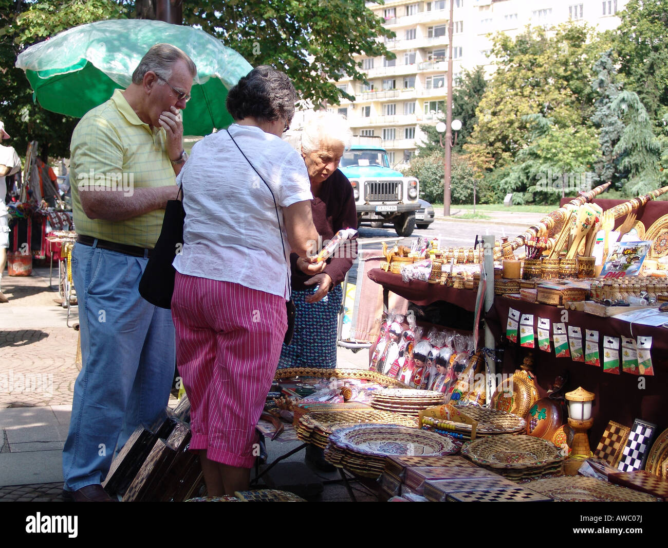 Flea market in Sofia, Bulgaria Stock Photo - Alamy