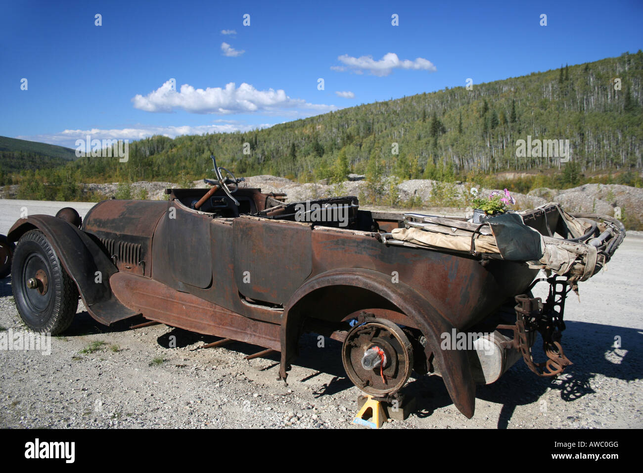 An old car at Dawson City, Yukon Stock Photo - Alamy