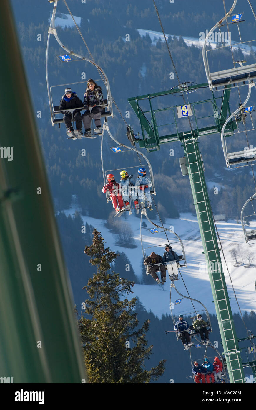 Chatel ski lift hi-res stock photography and images - Alamy