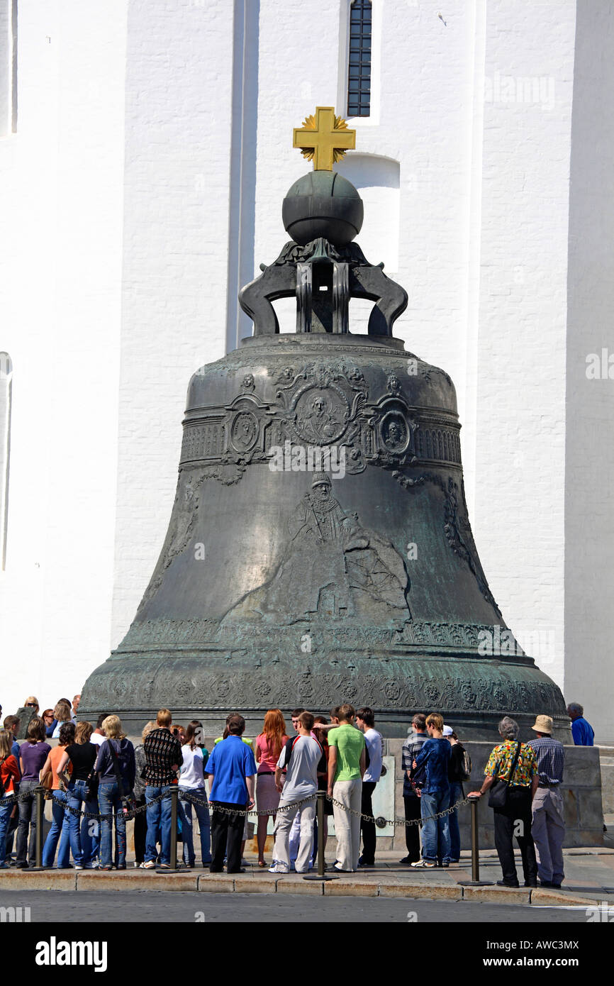 Russia, Moscow, The Kremlin, Emperor Bell (Tsar Bell Stock Photo - Alamy
