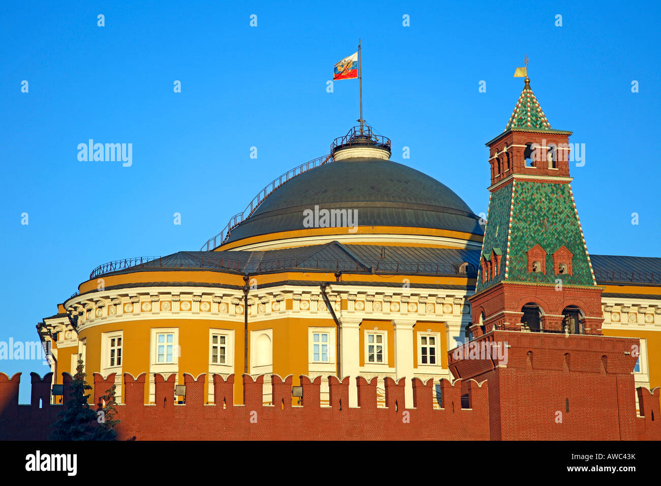Soviet flag red square hi-res stock photography and images - Alamy