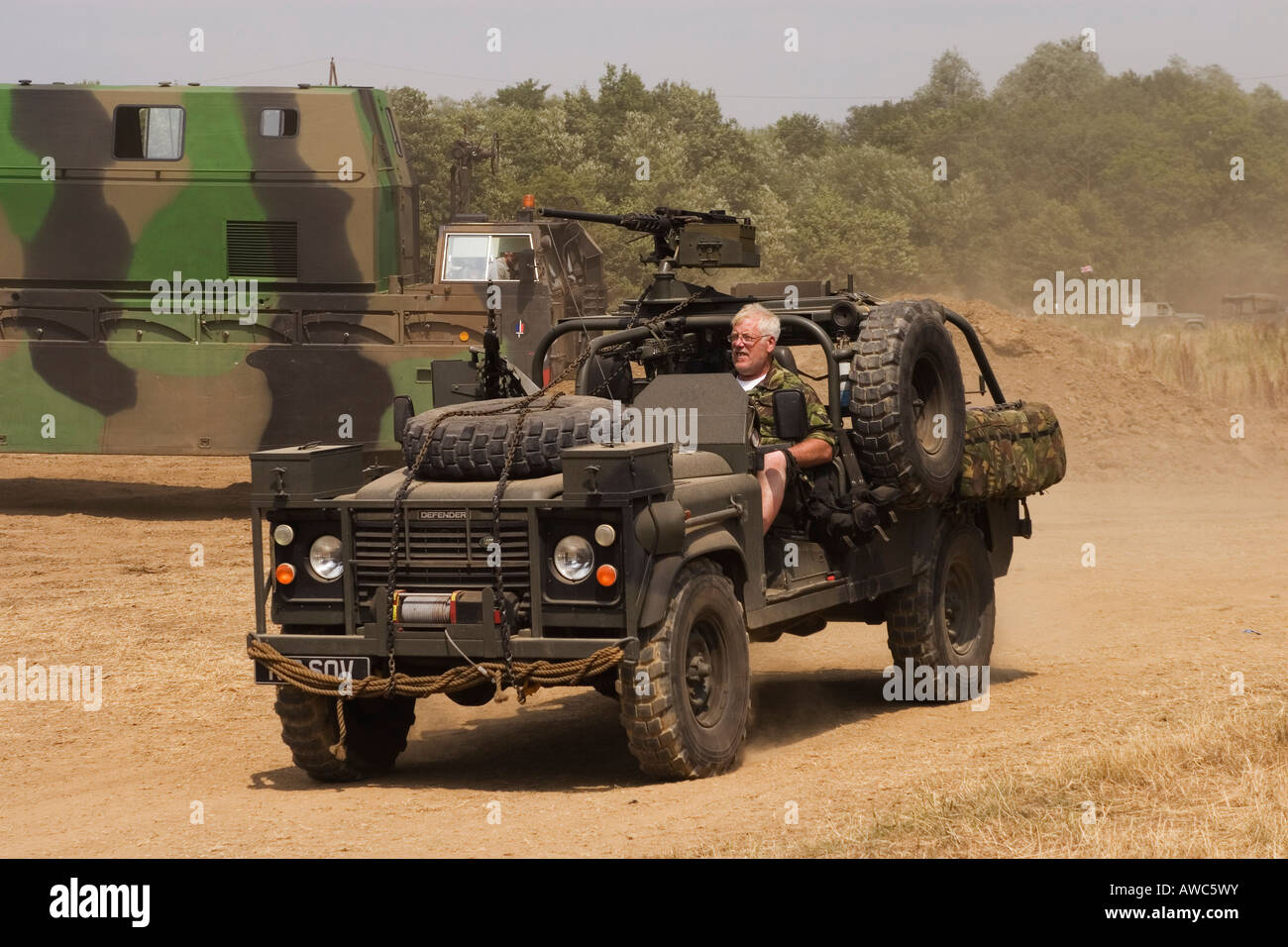 Armed army land rover hi-res stock photography and images - Alamy