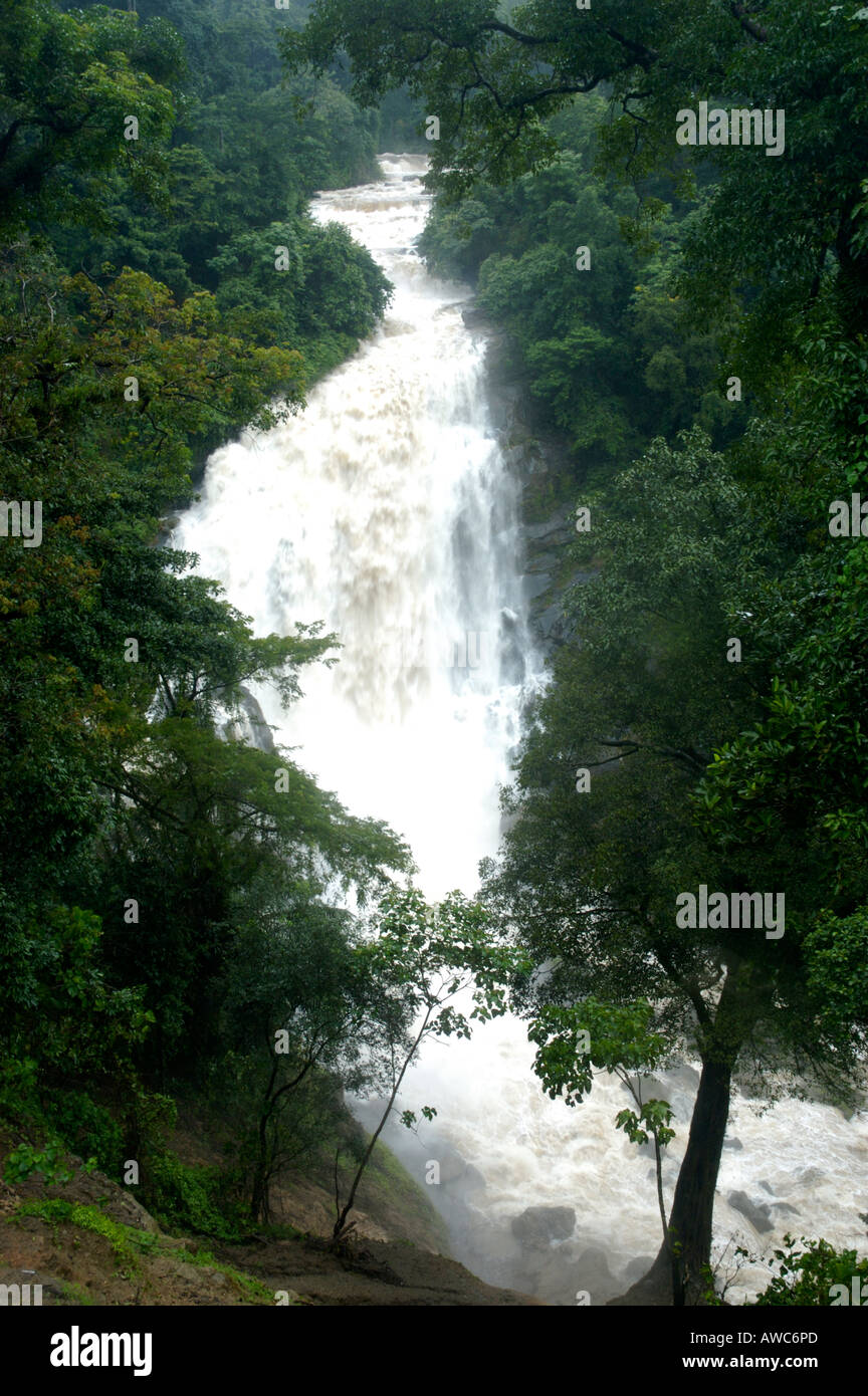 Walara waterfall hi-res stock photography and images - Alamy