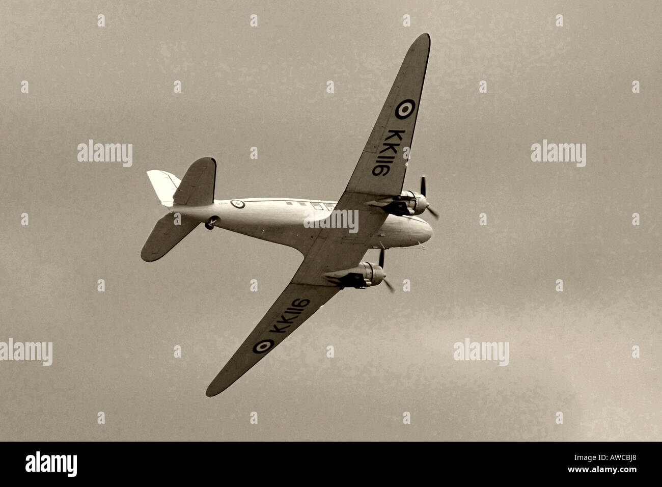 Douglas dc3 dakota fuselage hi-res stock photography and images - Alamy