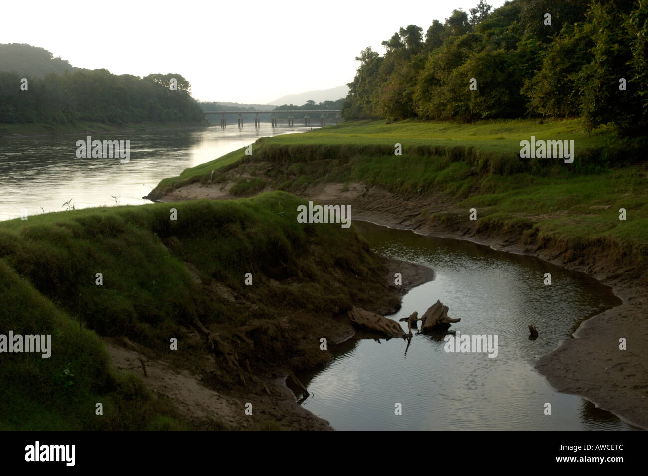 PERIYAR RIVER AND INLET THATTEKKAD BIRD SANCTUARY Stock Photo - Alamy