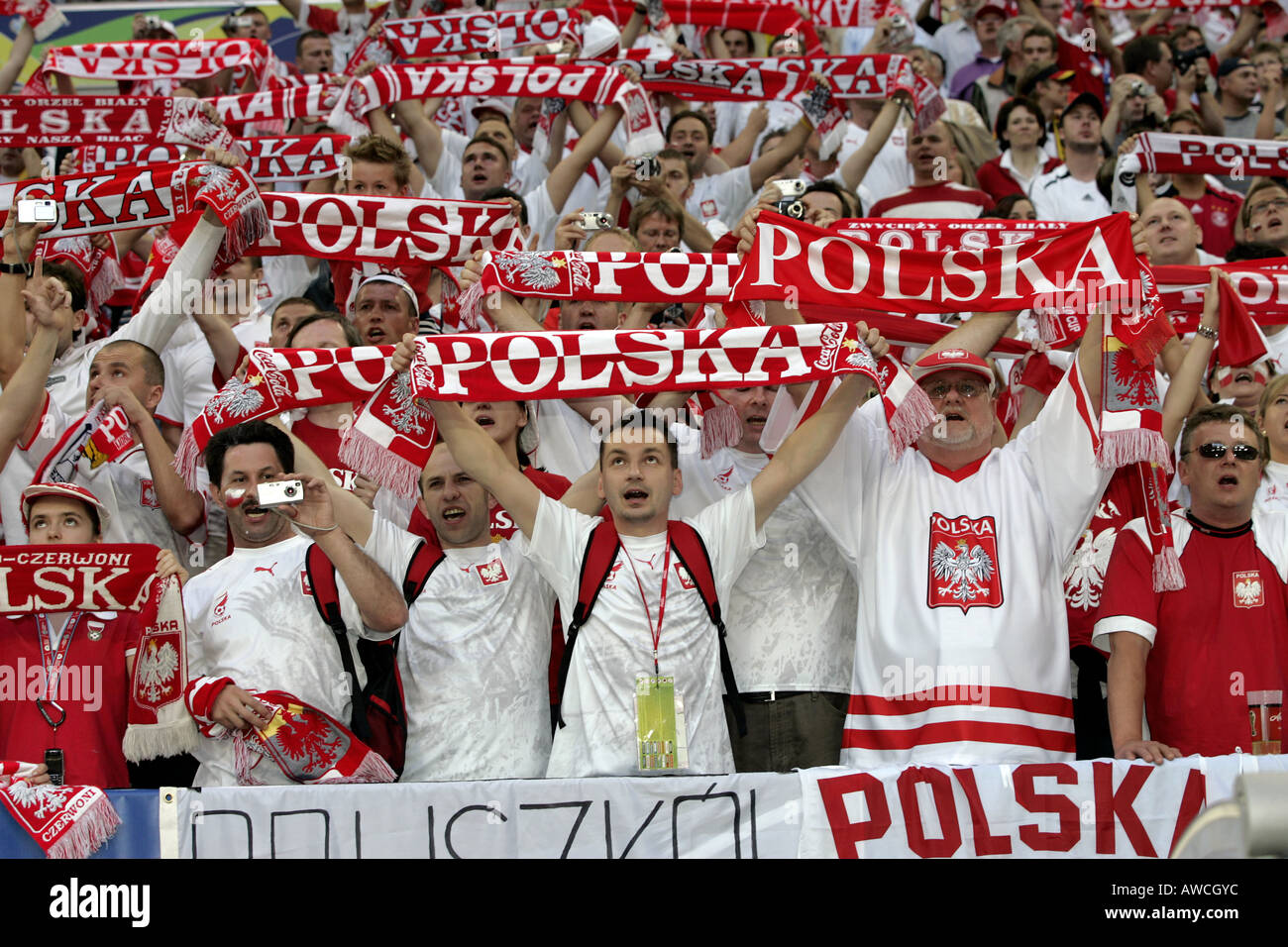 Polish supporters hi-res stock photography and images - Alamy