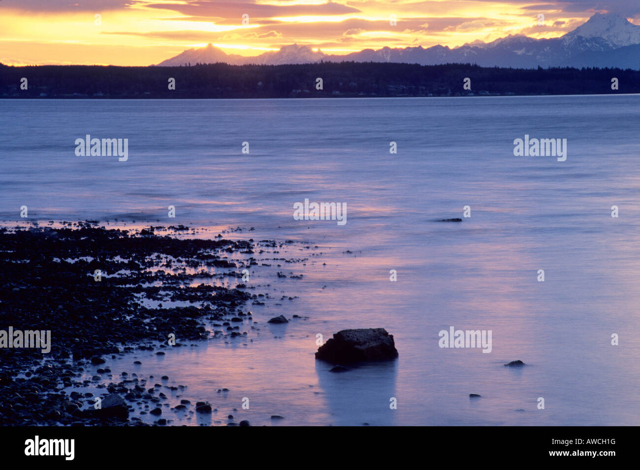 Sunset over the Puget Sound from Edmonds, Washington Stock Photo - Alamy