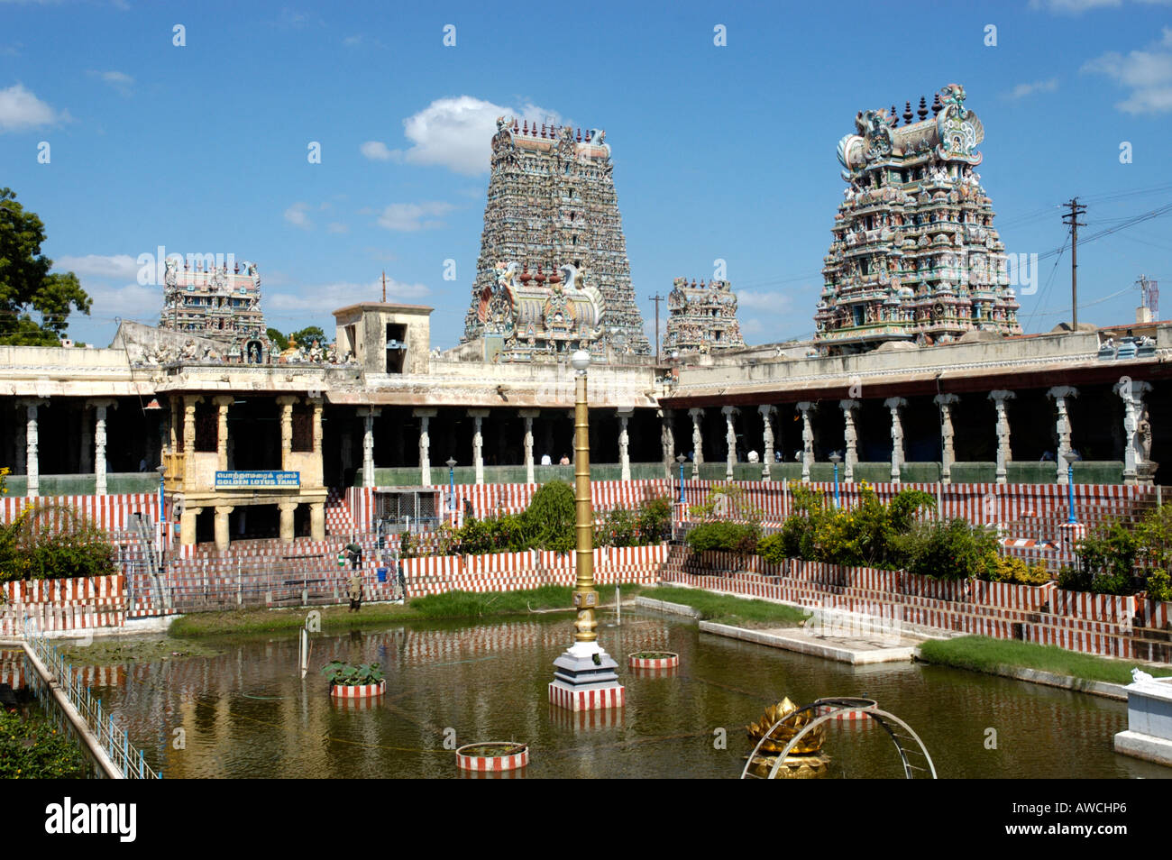 GOPURAM OF MADURAI MEENAKSHI TEMPLE TAMIL NADU Stock Photo - Alamy