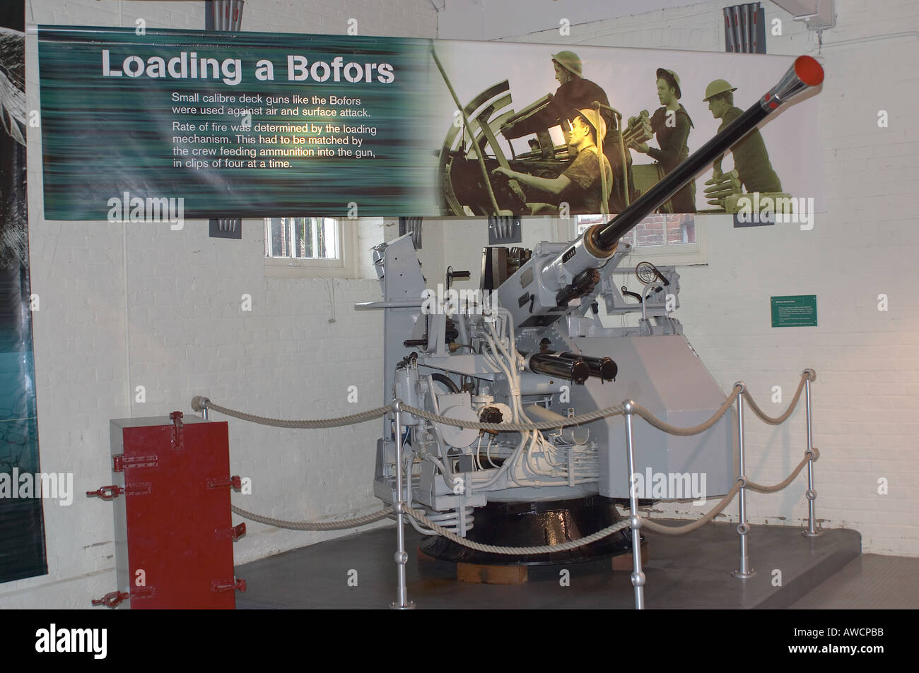 Bofors 40mm gun hi-res stock photography and images - Alamy