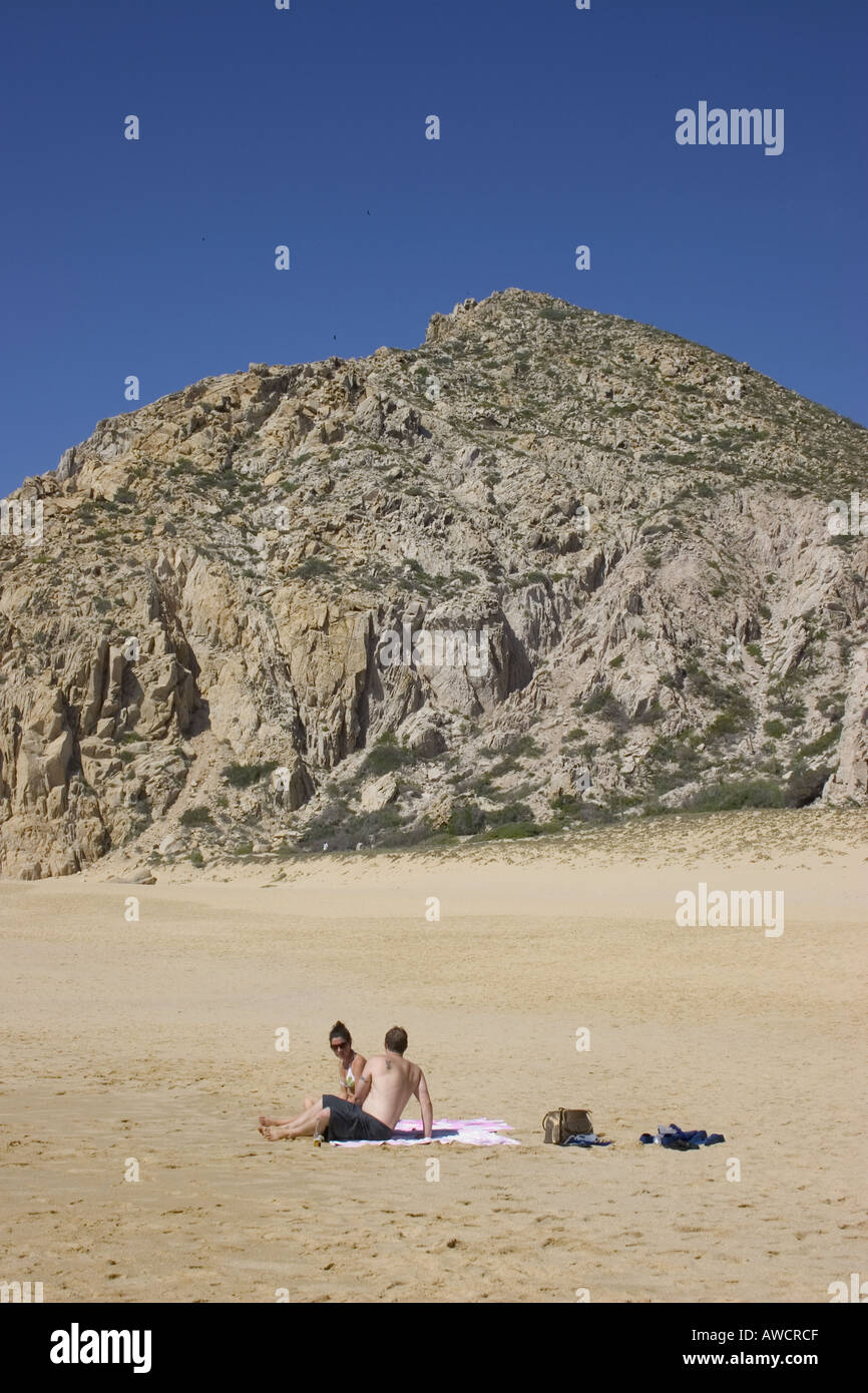 Couple on Lovers Beach. Cabo San Lucas, Mexico Stock Photo - Alamy