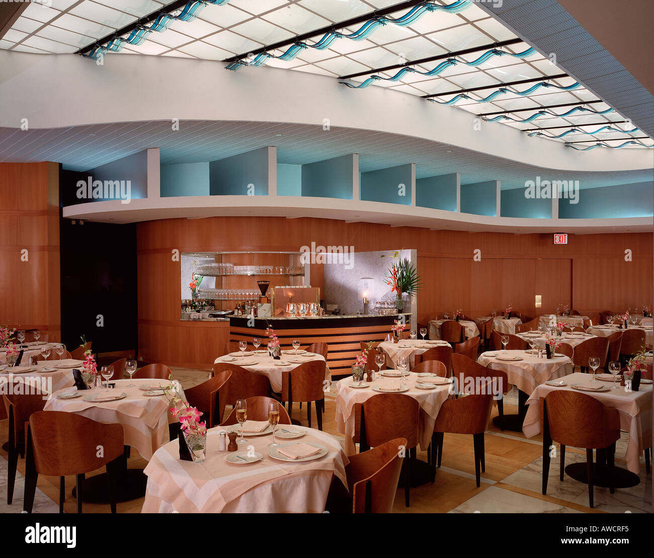 interior fancy restaurant Stock Photo - Alamy