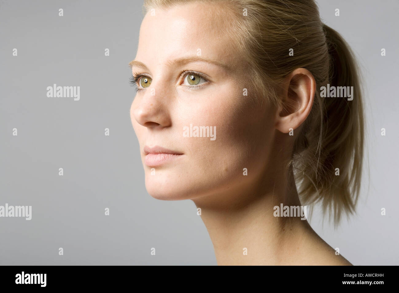 Woman with a ponytail hi-res stock photography and images - Alamy