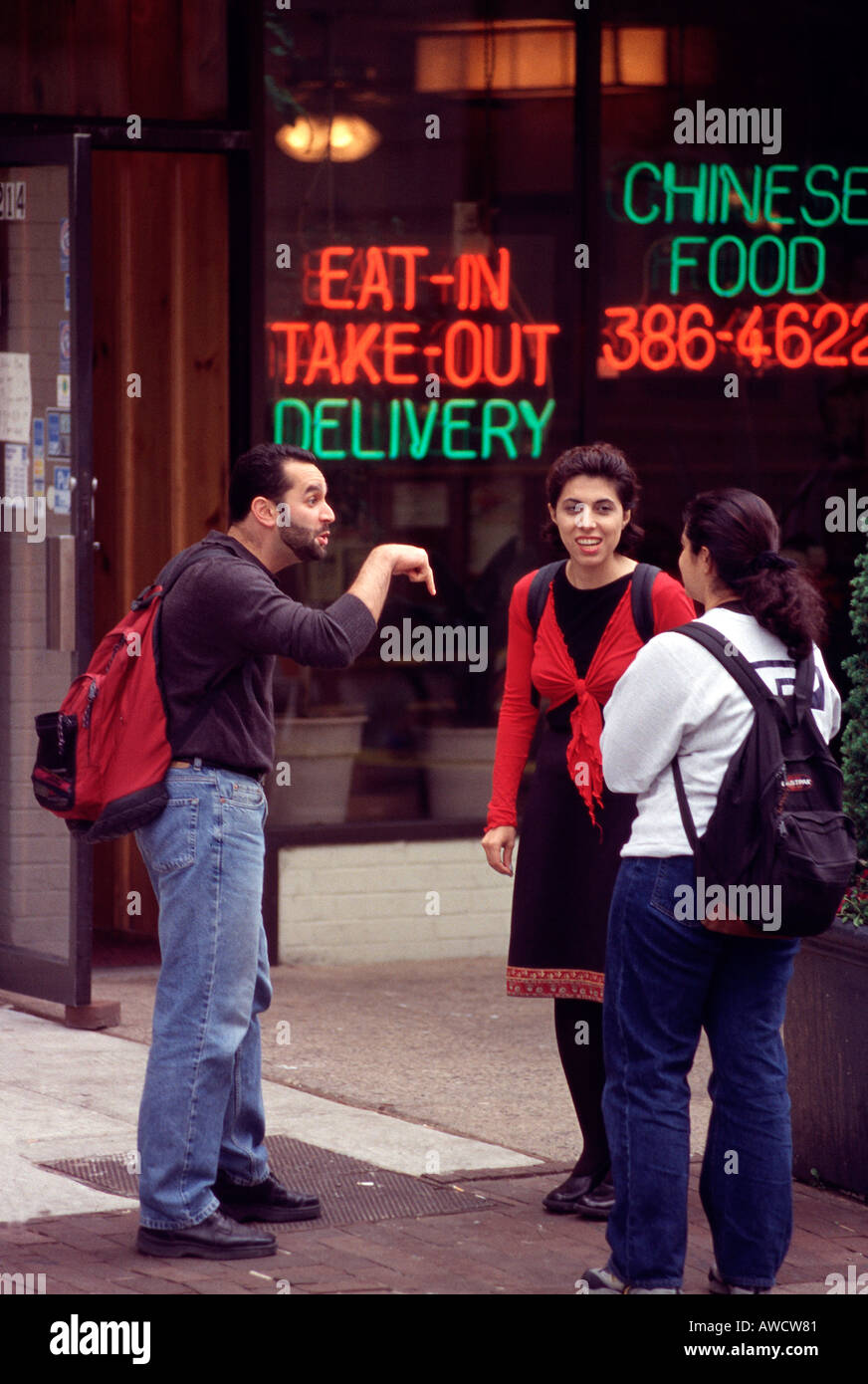 Gesture for bill and restaurant hi-res stock photography and images - Alamy