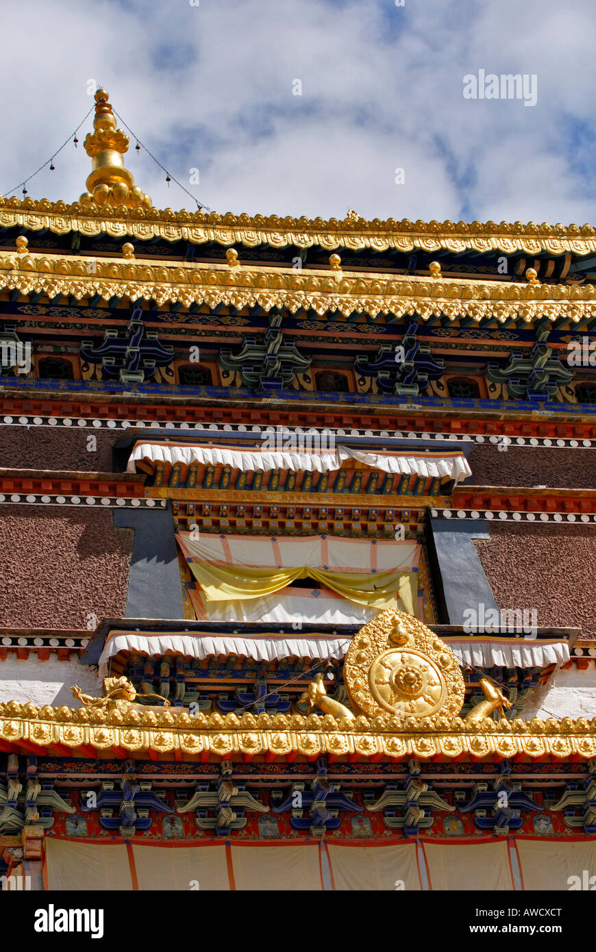 Facade, golden roof, window, Palcho Monastery or Pelkor chode or Shekar ...
