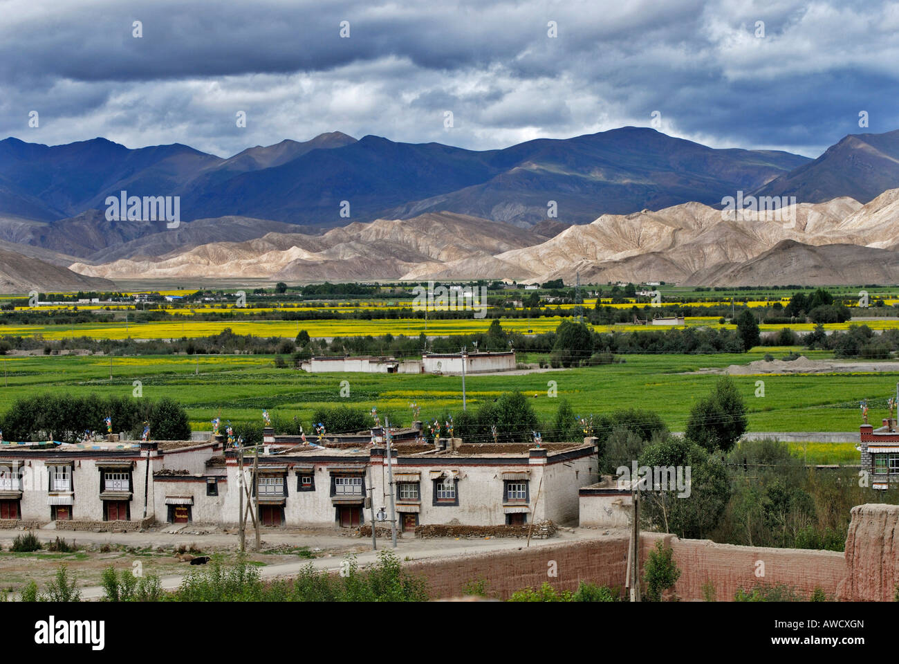 View from the Dzong fortress into the valley, Gyantse, Tibet Stock ...