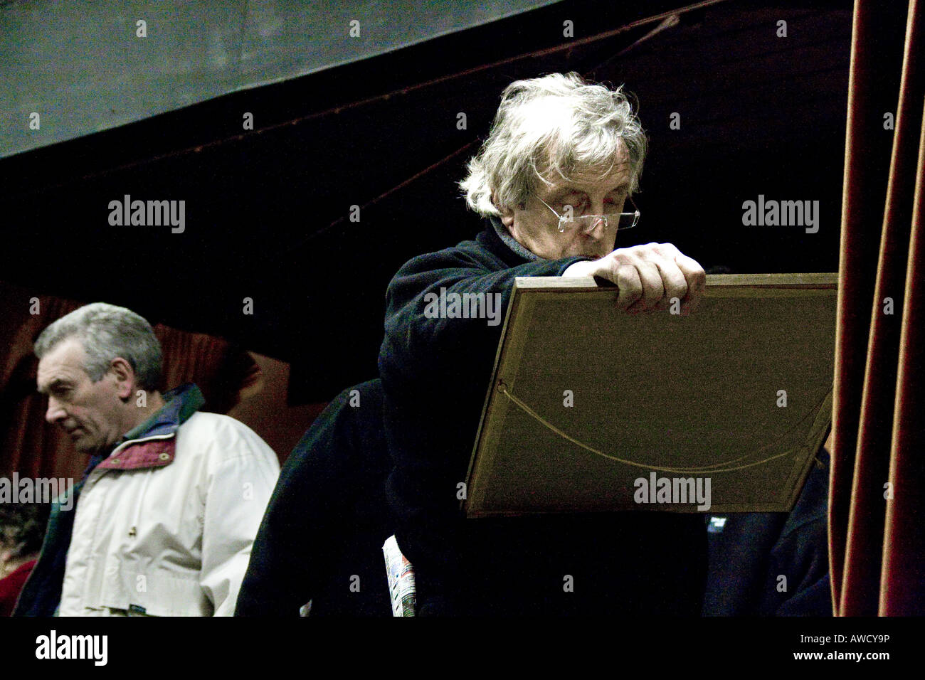 Rummaging In Rubbish High Resolution Stock Photography and Images - Alamy