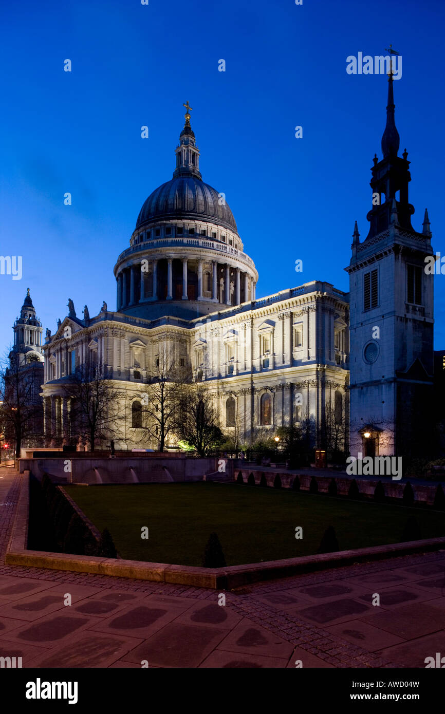 Sir Christopher Wren Architect St Pauls High Resolution Stock ...