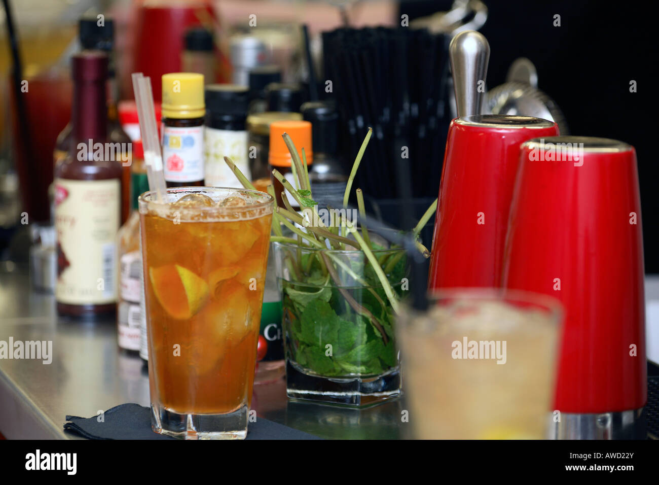 united kingdom london squeeze bar and cocktail academy Stock Photo - Alamy