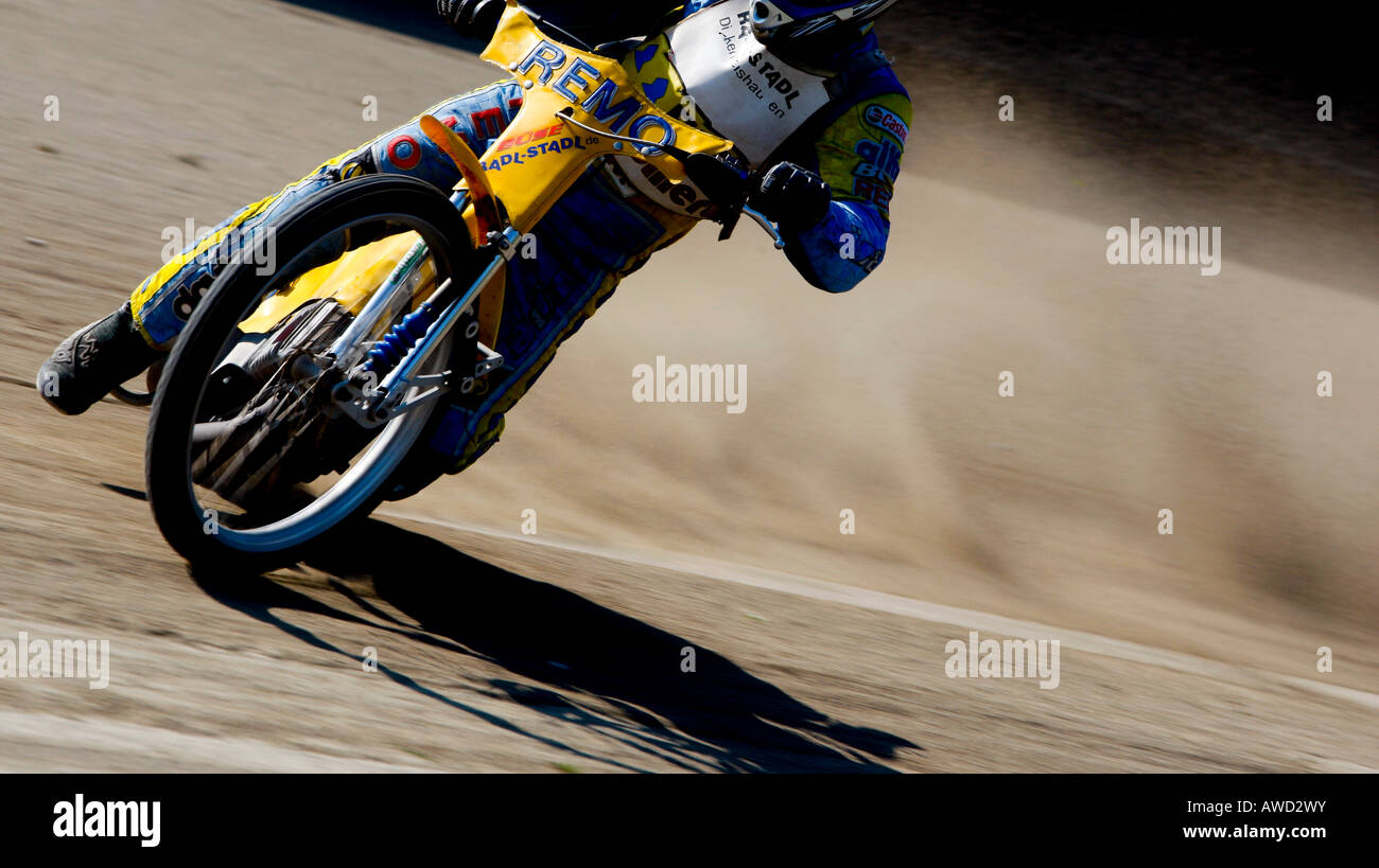 Cycle speedway hi-res stock photography and images - Alamy