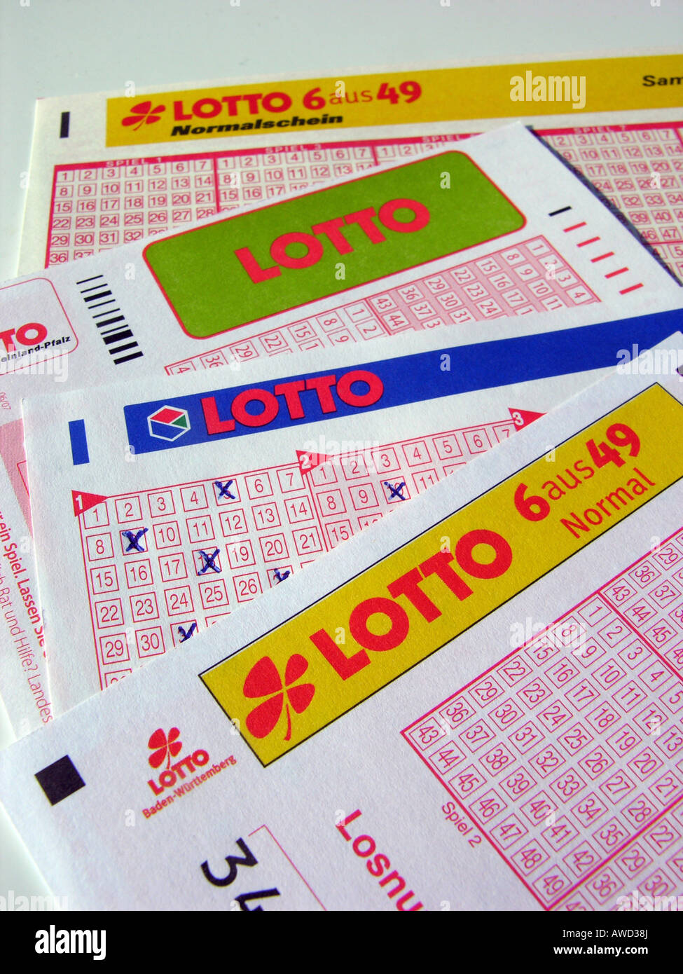 Ticket symbole hi-res stock photography and images - Alamy