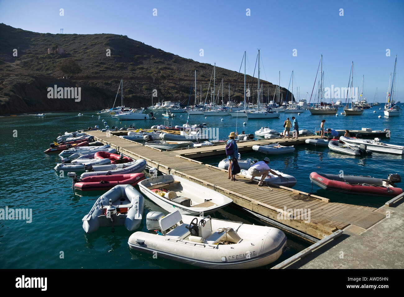 Two harbors santa catalina island hi-res stock photography and images ...