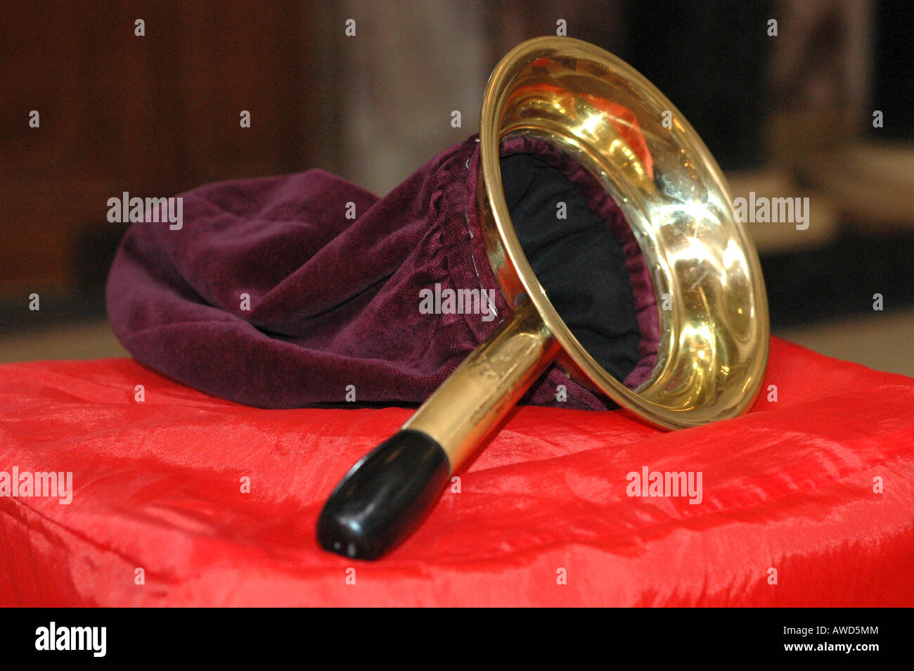 Offertory At Mass High Resolution Stock Photography and Images - Alamy