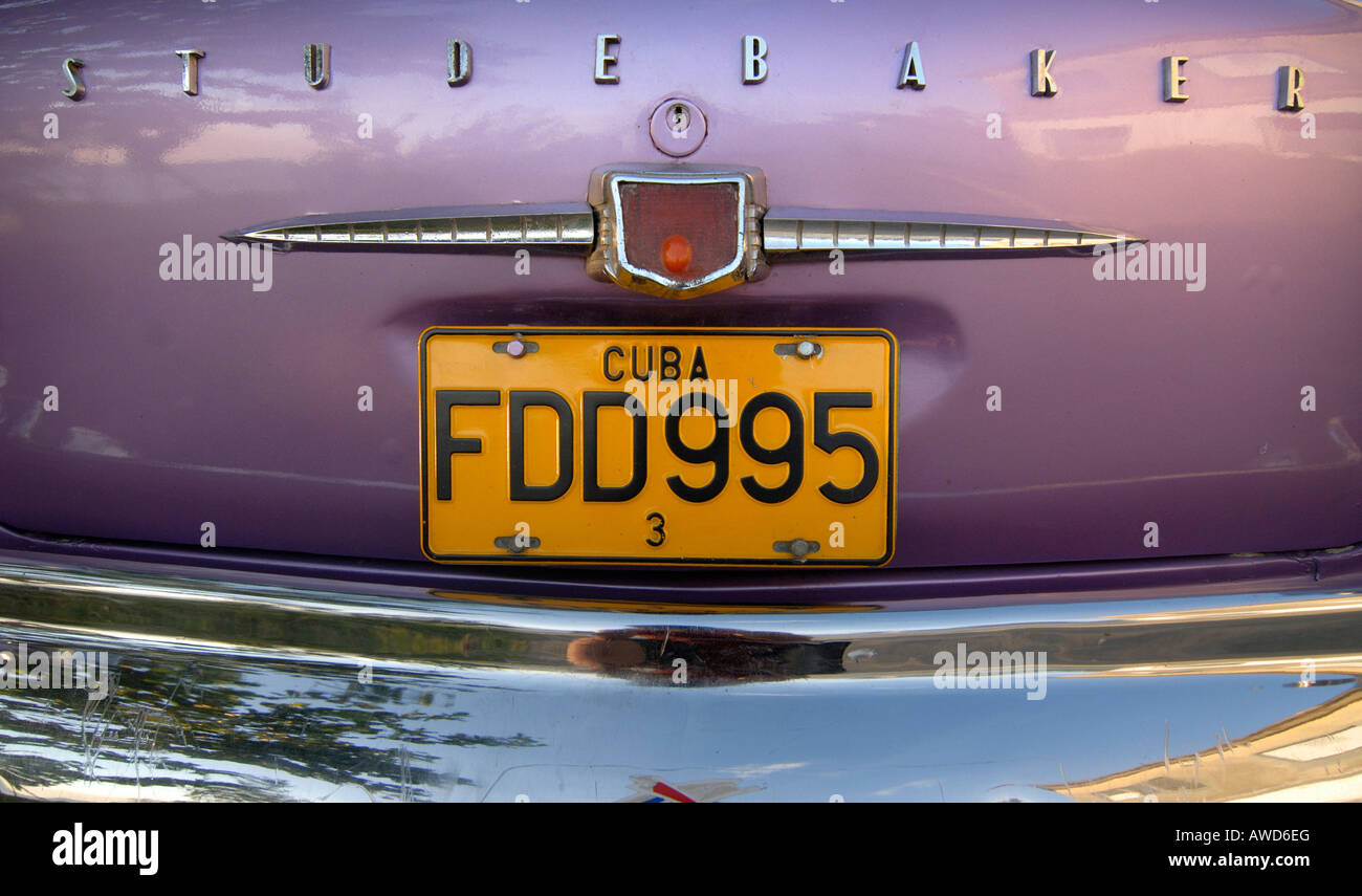 Cuban number plates hi-res stock photography and images - Alamy