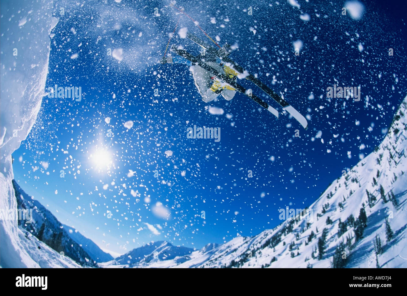 Wide ledge hi-res stock photography and images - Alamy