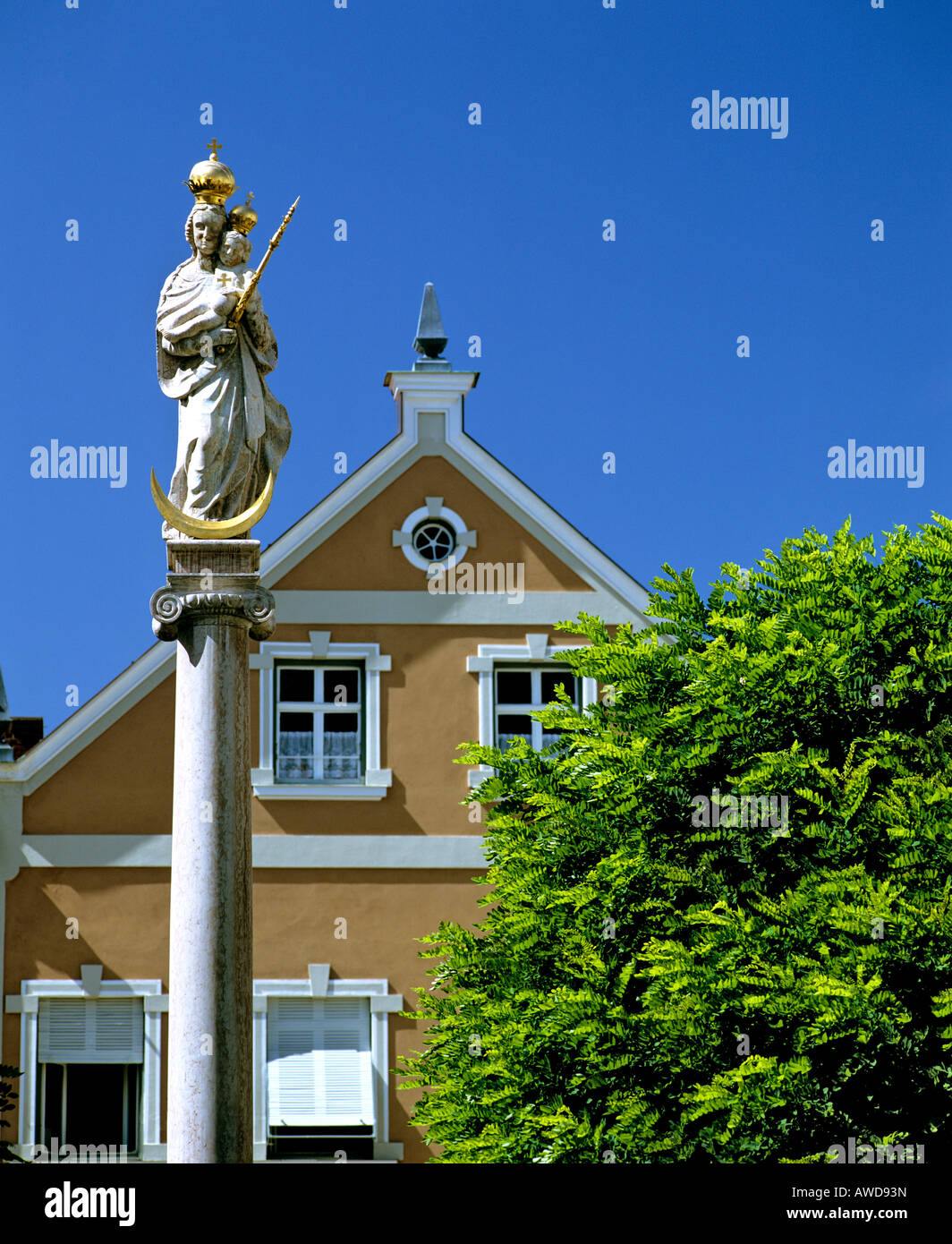 Mary's column, market square, Weilheim, Upper Bavaria, Germany Stock ...