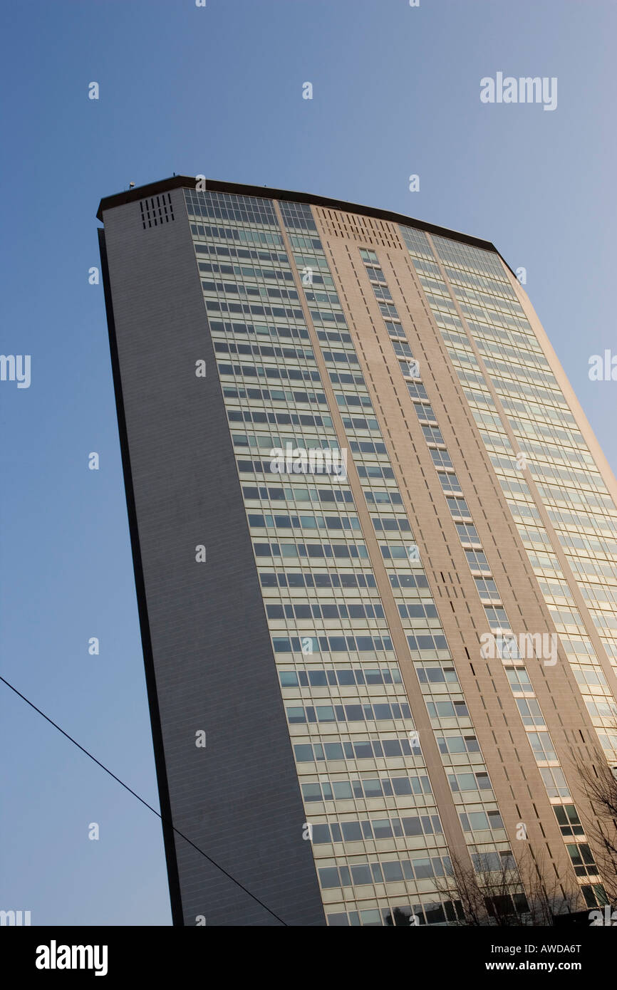 Pirelli tower milan hi-res stock photography and images - Alamy