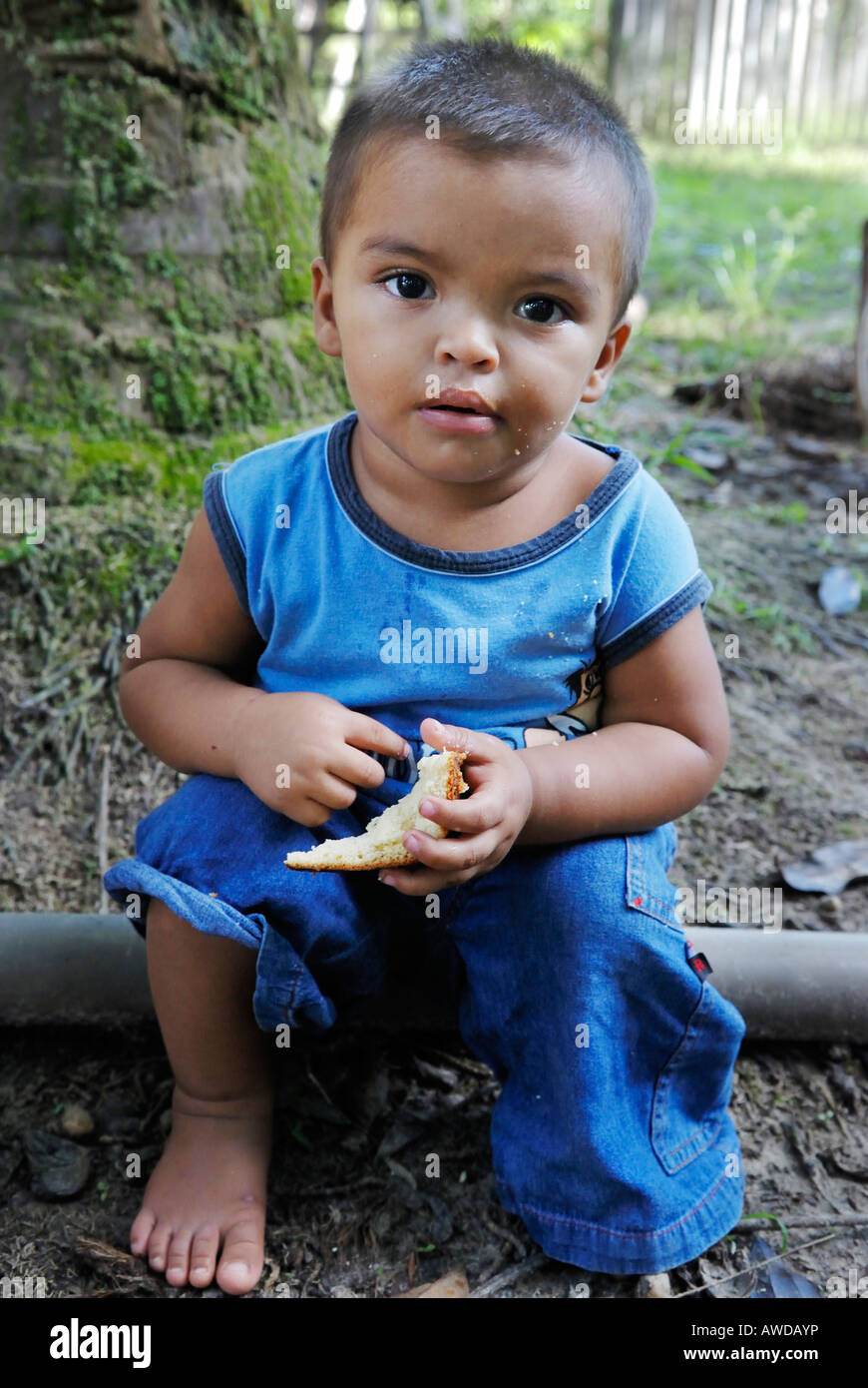 Feeding poor people brazil hi-res stock photography and images - Alamy