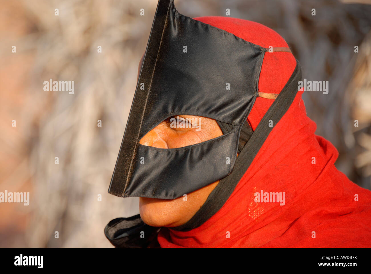 Bedouin woman portrait mask islam hi-res stock photography and images ...