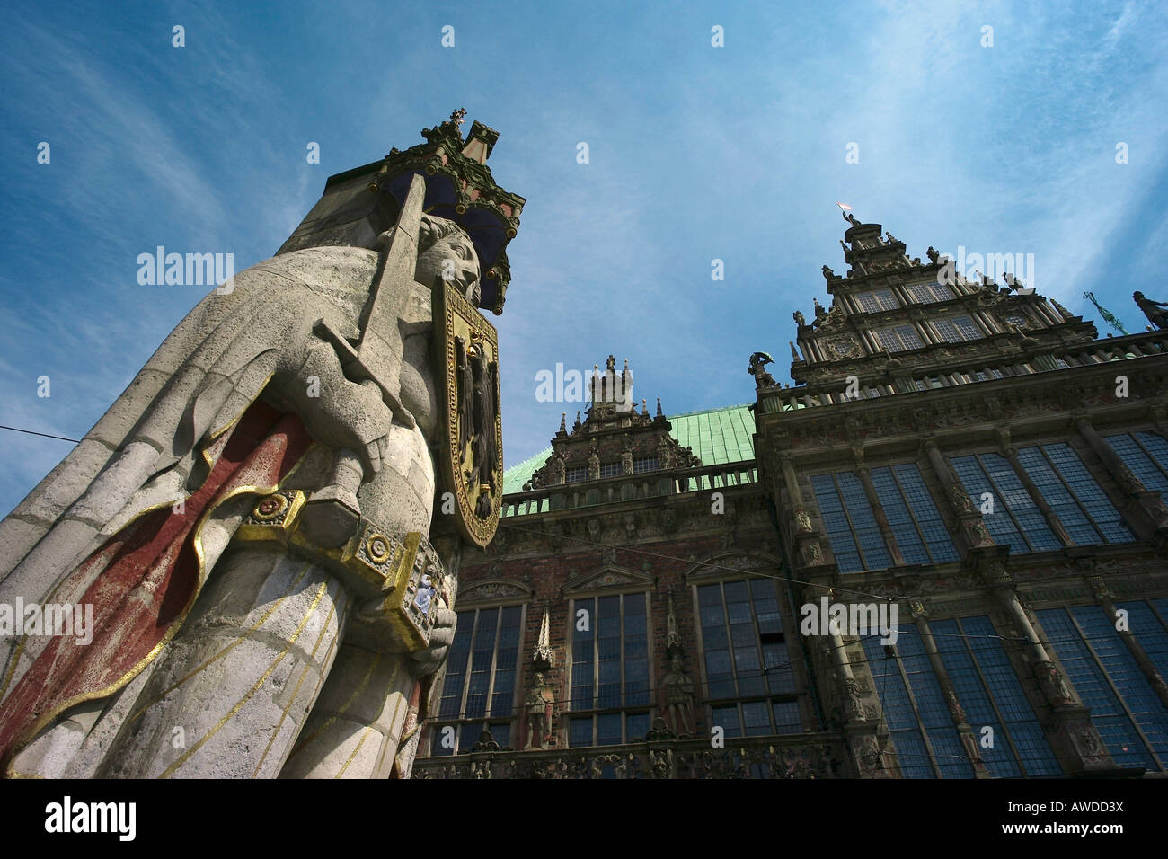 Rolandstatue hi-res stock photography and images - Alamy