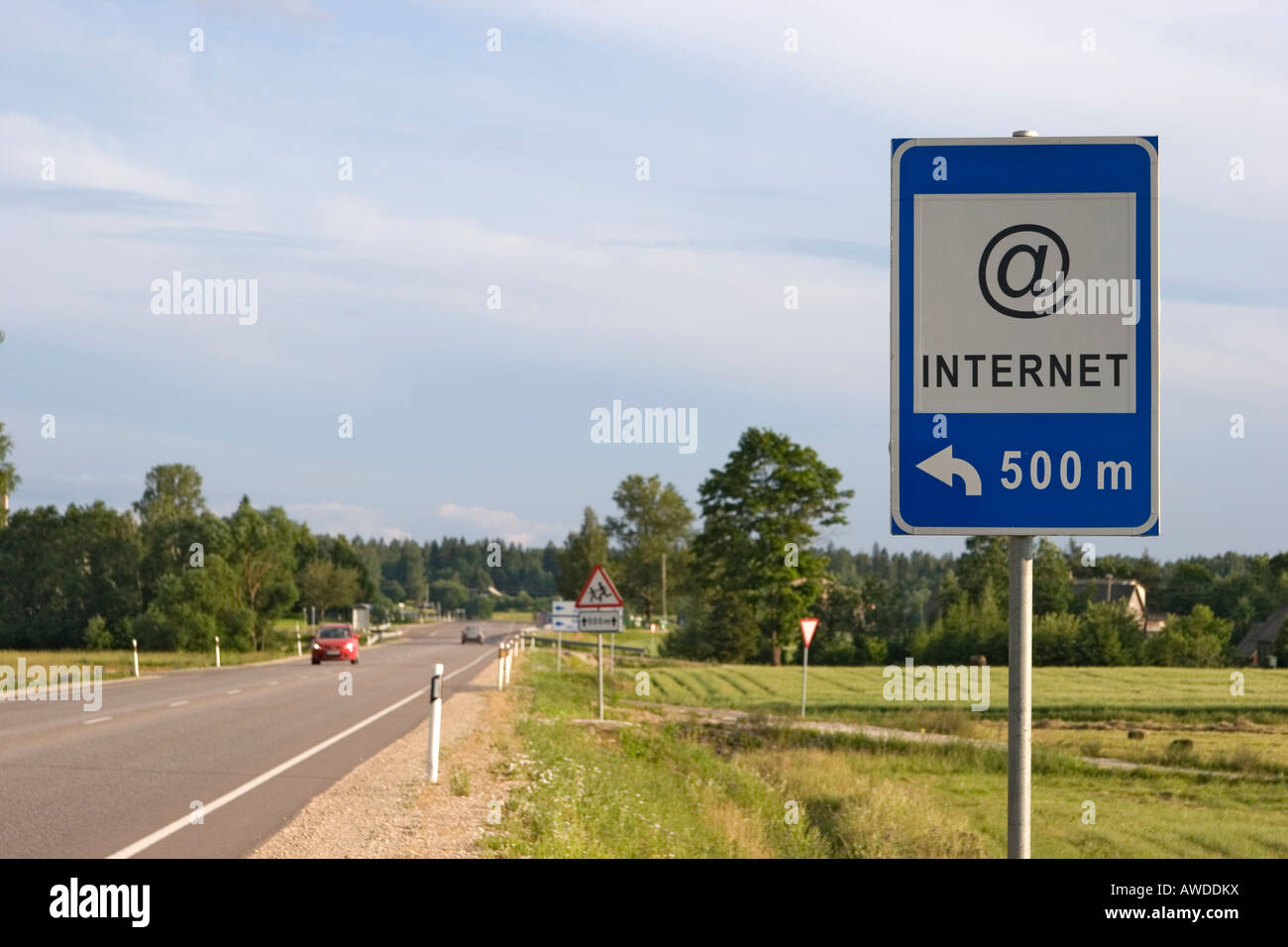 Internet road sign hi-res stock photography and images - Alamy