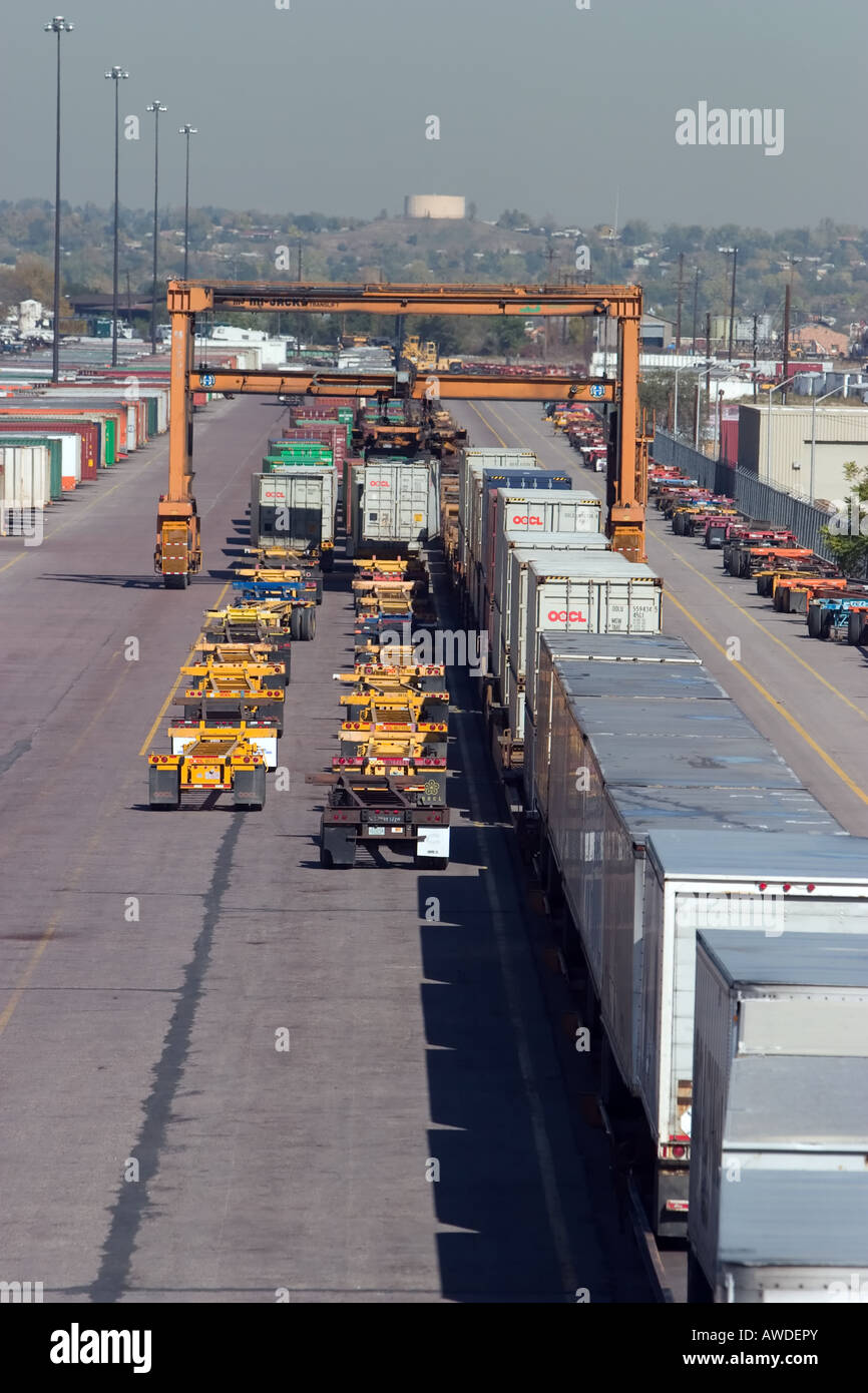 Intermodal containers hi-res stock photography and images - Alamy