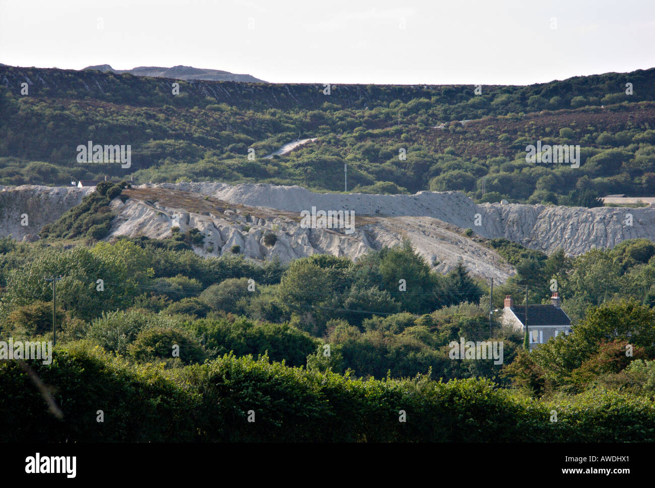 China clay tip hi-res stock photography and images - Alamy