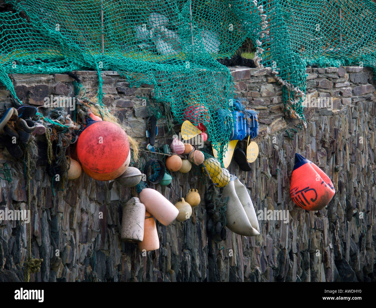 Wall hedging hi-res stock photography and images - Alamy