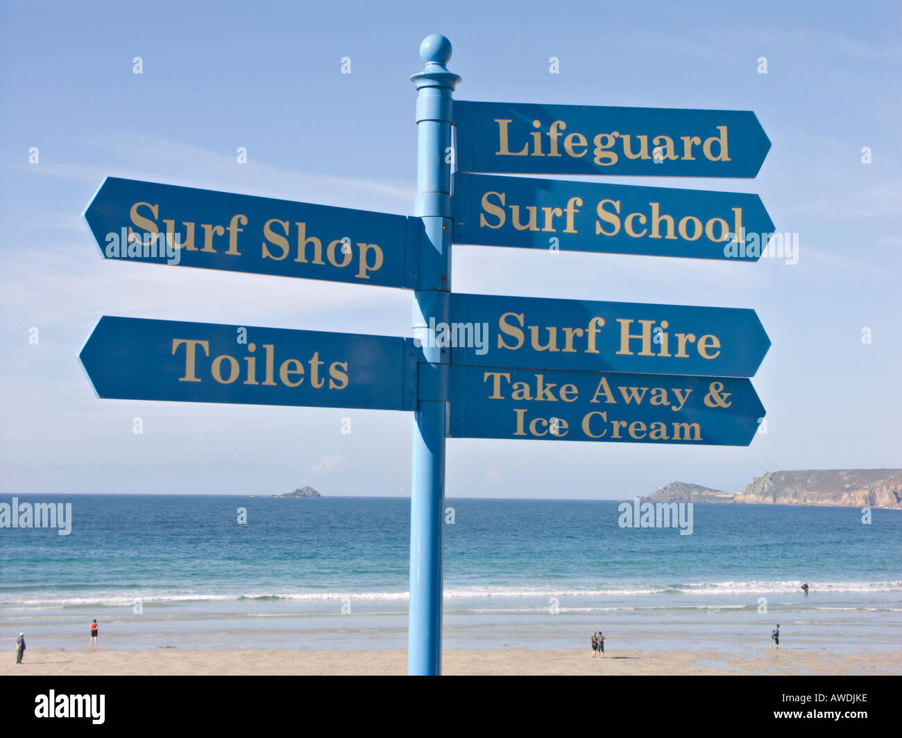 Signpost at Sennen Cove Cornwall Stock Photo - Alamy