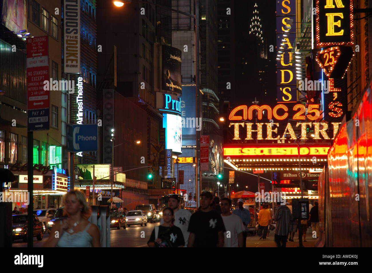 42 street hi-res stock photography and images - Alamy