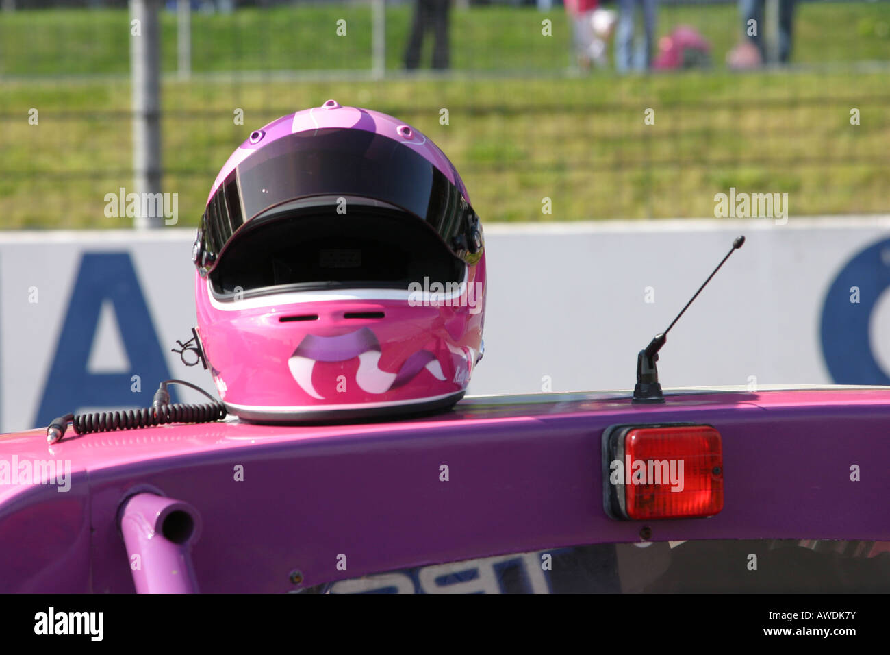 Purple pickup truck hi-res stock photography and images - Alamy