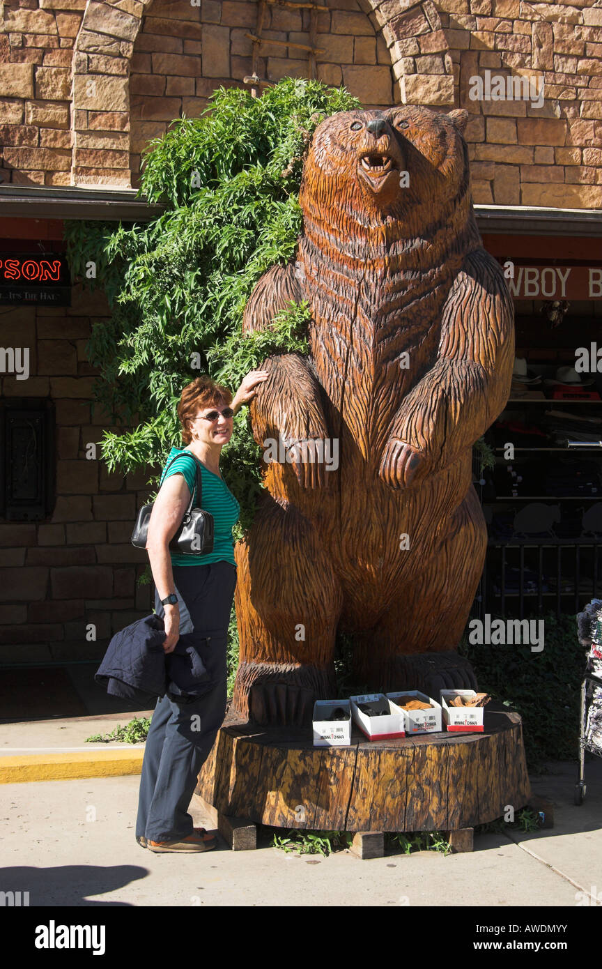 Carved Bear, Trading Post, Kanab, Utah Stock Photo - Alamy