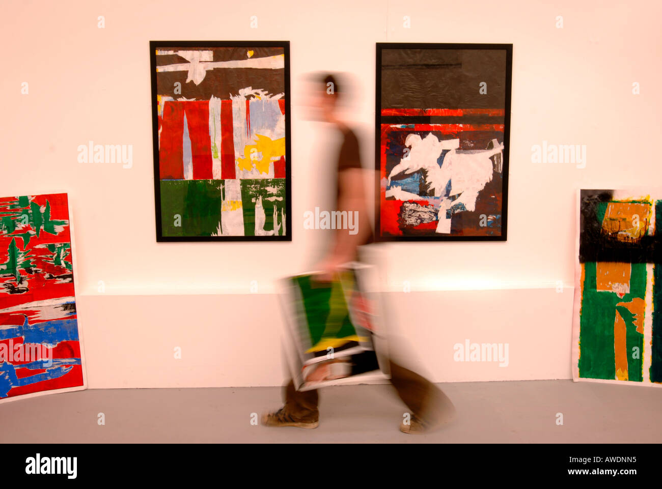 Pace gallery hi-res stock photography and images - Alamy