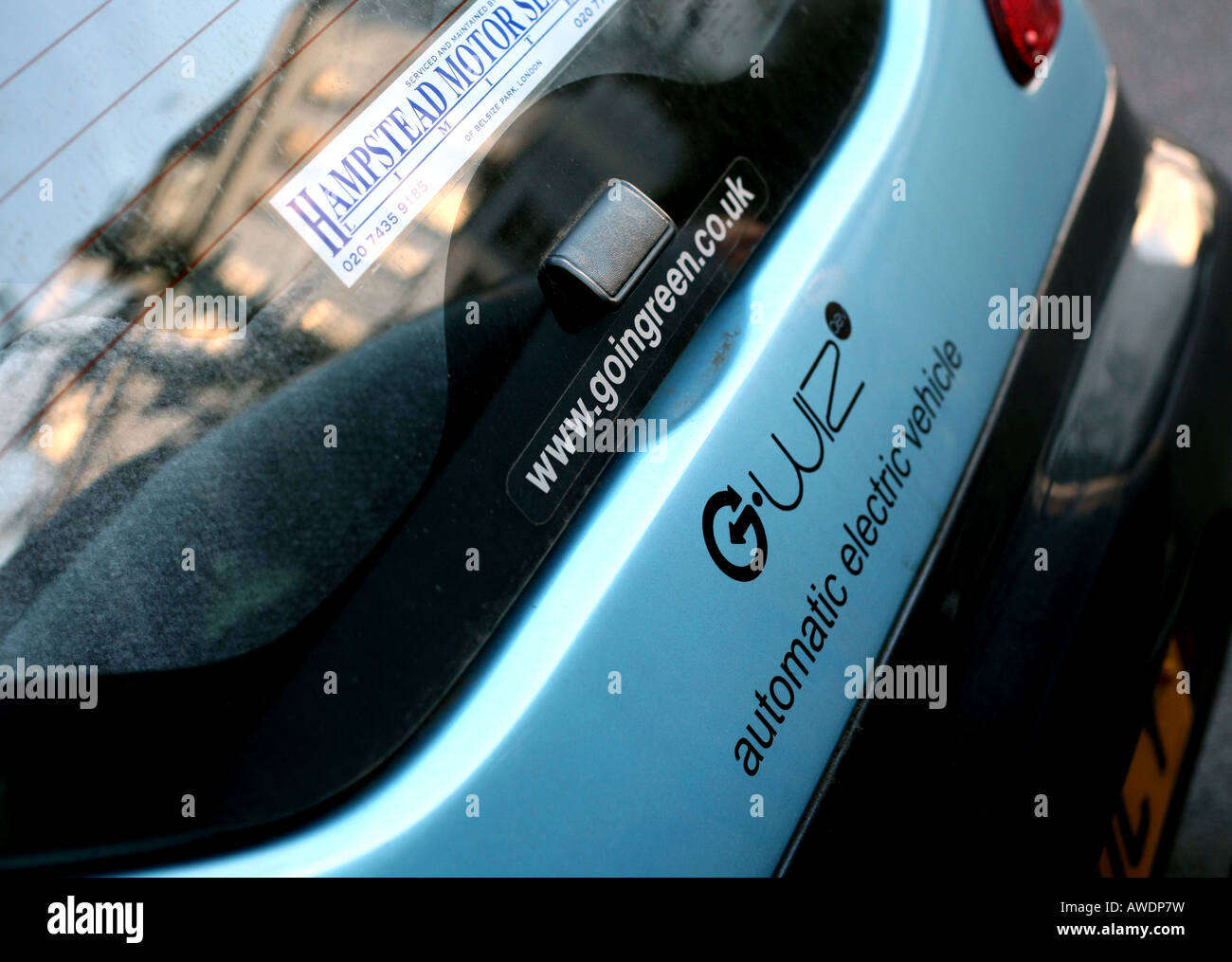 Automatic electric vehicle hi-res stock photography and images - Alamy