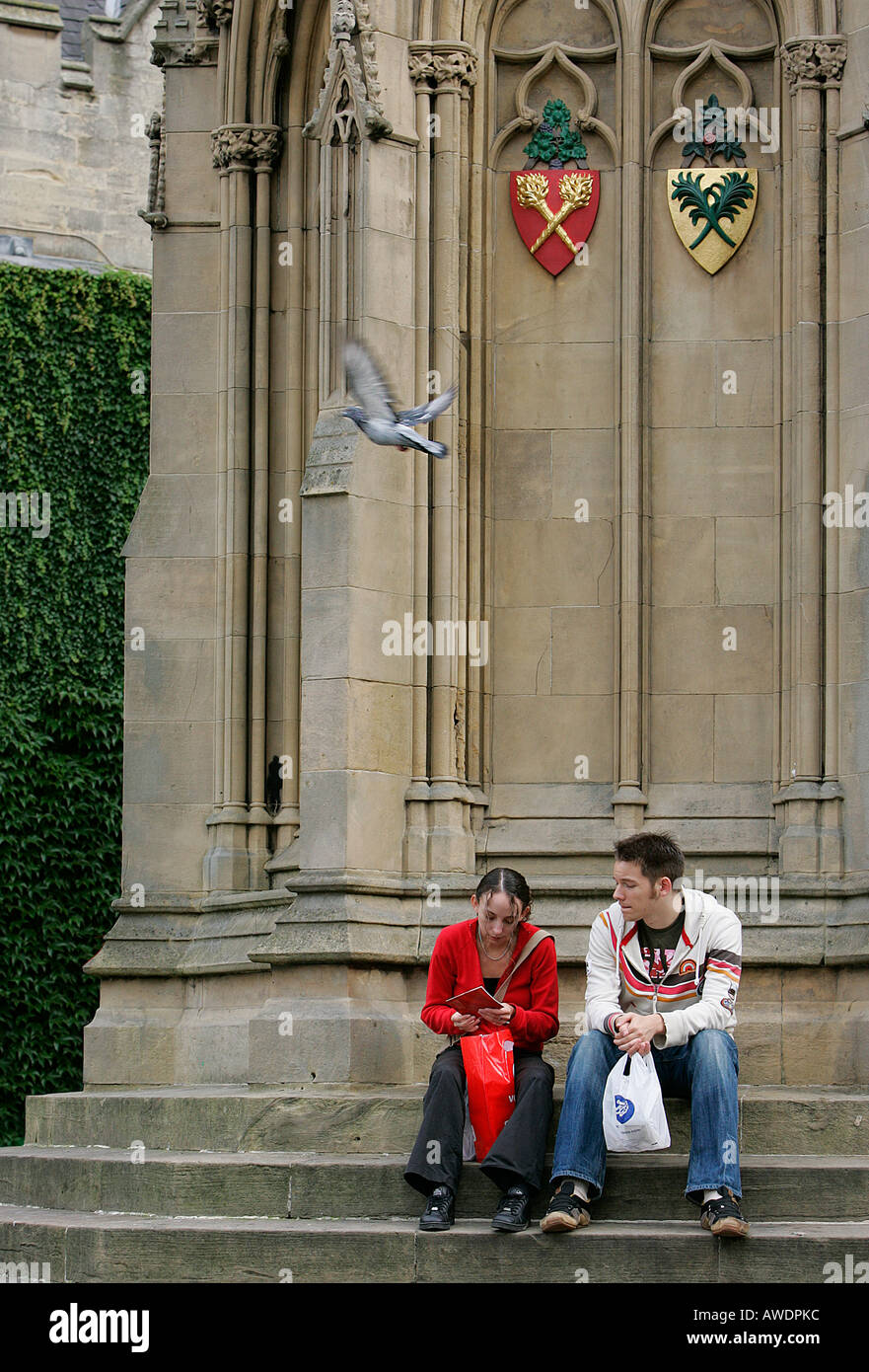 Oxford city centre student have rest relax seat stairs education learn ...