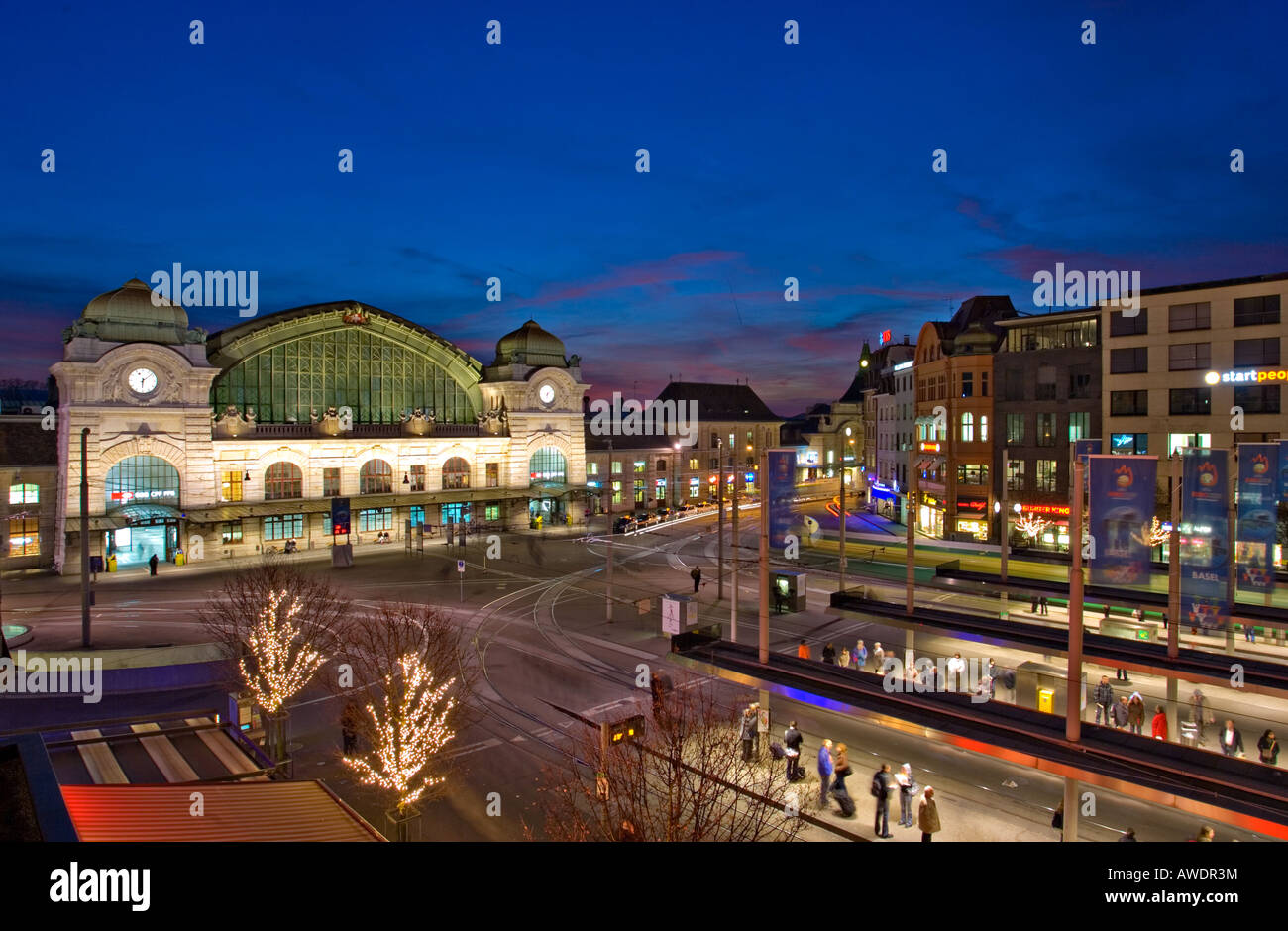 Offentlicher Platz High Resolution Stock Photography and Images - Alamy