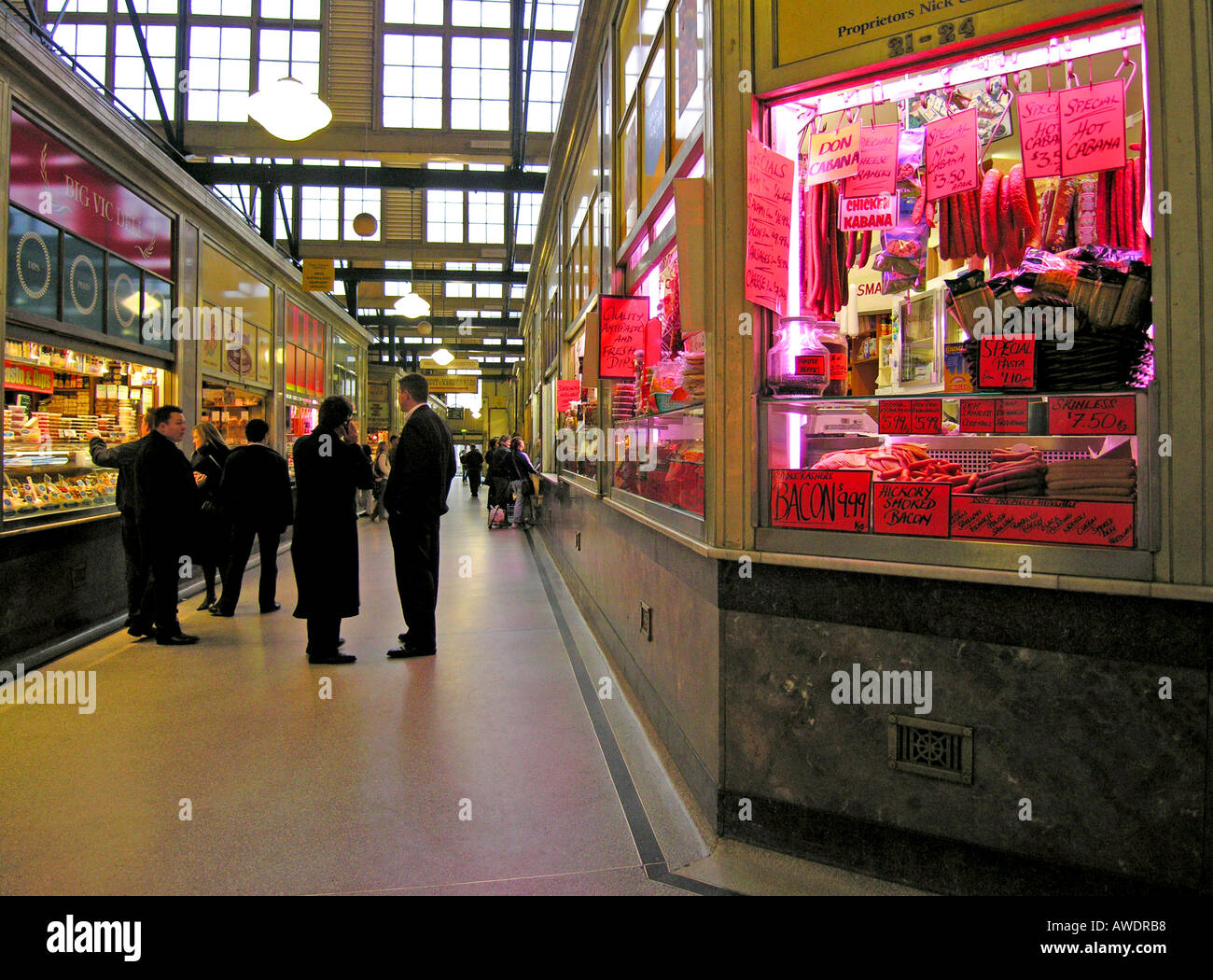 Melbourne victoria street market hi-res stock photography and images ...