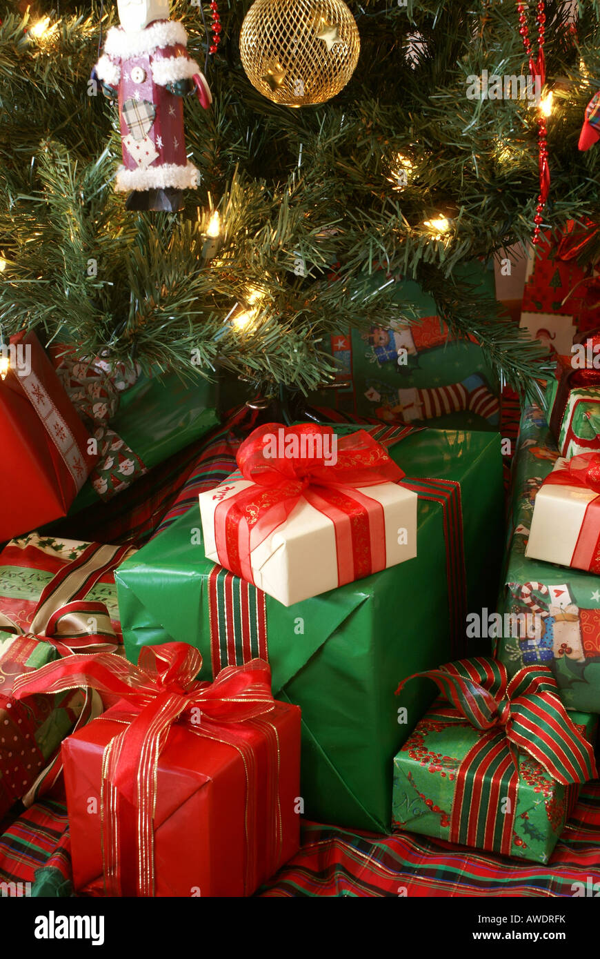 Christmas Tree with Presents Stock Photo - Alamy