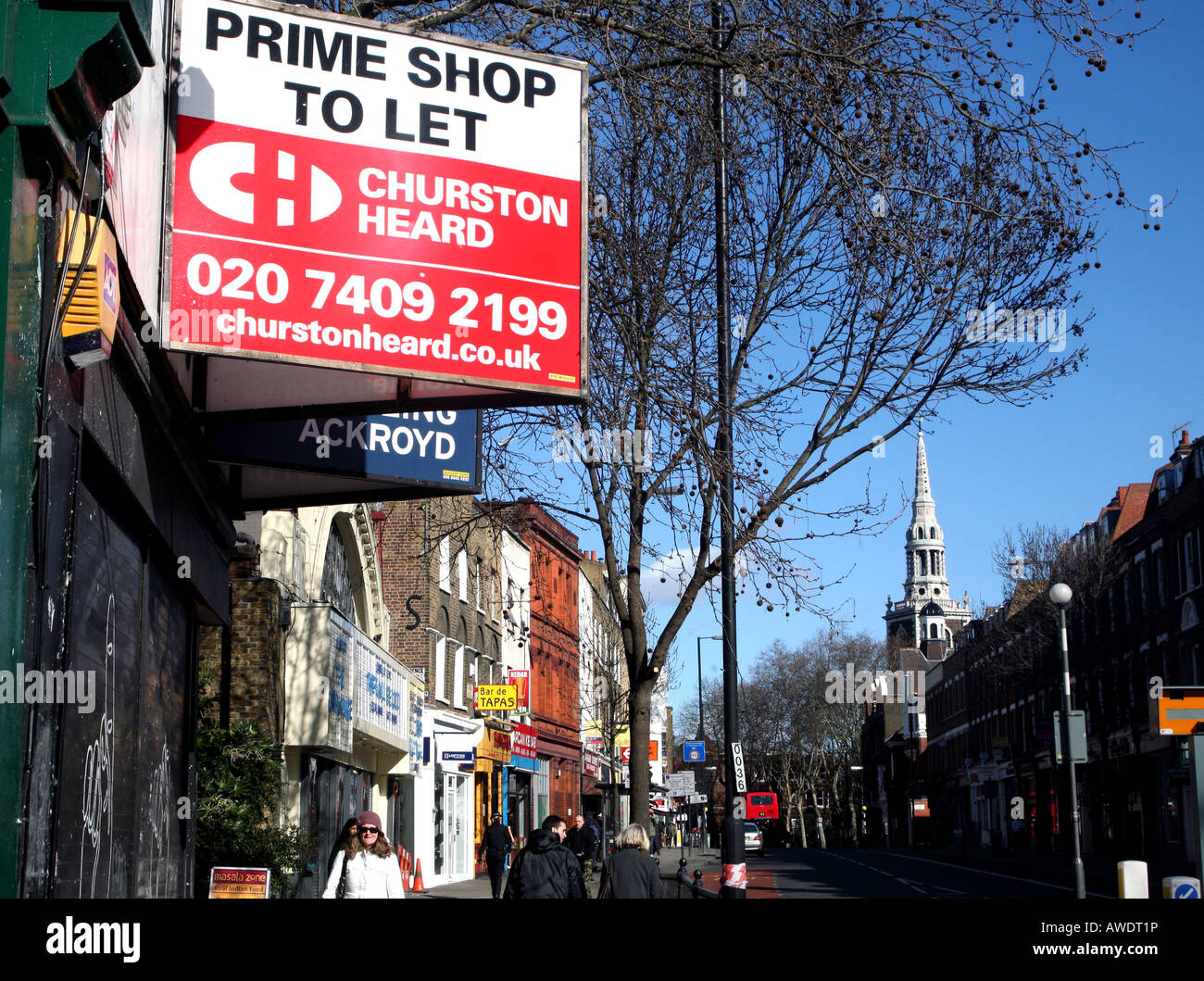 High Street with Shop To Let sign Stock Photo - Alamy