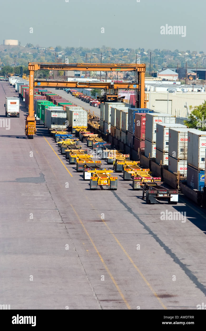 Intermodal hi-res stock photography and images - Alamy